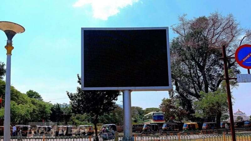 2025 LED Display Size Guide: Best Pixel Pitch & Custom Sizes - Roxled