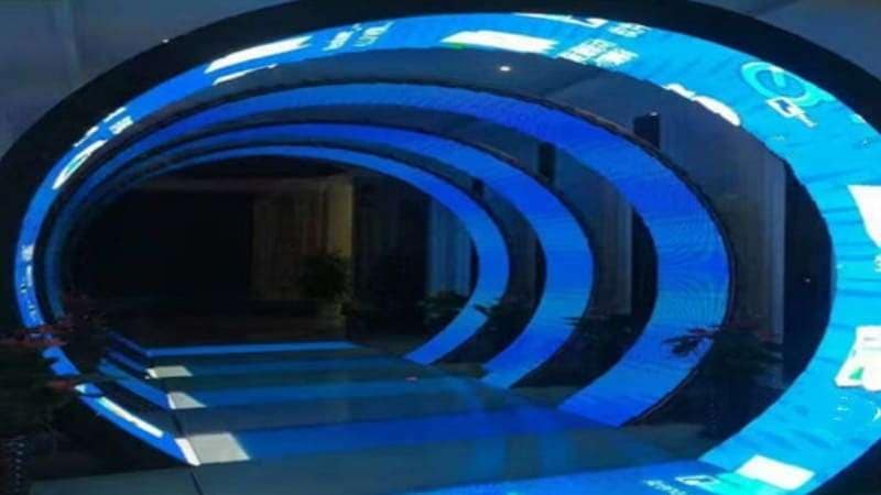 Flexible LED Screen : The Ultimate Guide（2026） - Roxled